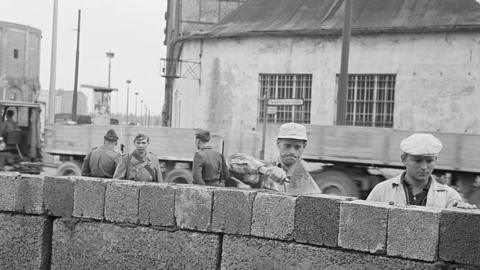 What was the Cold War? - BBC Newsround