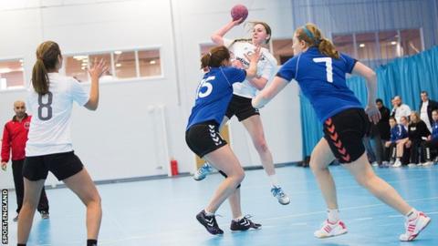Get Inspired: How to get into handball - BBC Sport