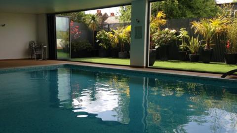 The homeowners hiring out their houses as film sets - BBC News