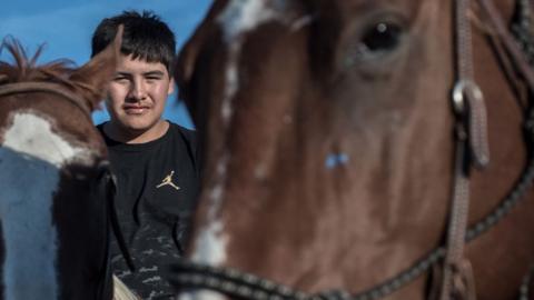 Life in the Native American oil protest camps - BBC News