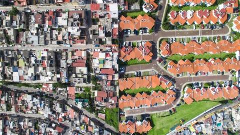 Amazing pictures: What does Earth look like from space? - BBC Newsround