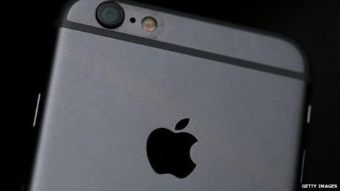 Apple 'fake factory' raided in China - BBC News