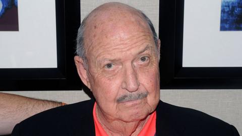 WWE: Gene Okerlund, wrestling interviewer, dies at 76 - BBC News
