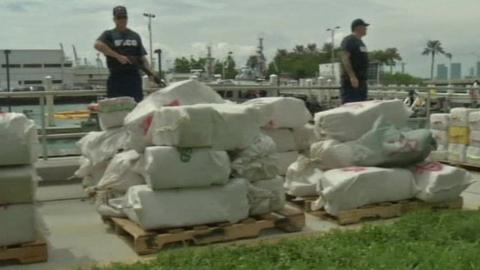 How do cartels get drugs into the US? - BBC News