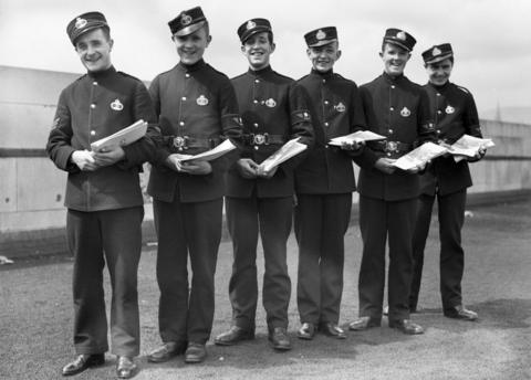 How have Britain's postal uniforms changed over 250 years? - BBC News