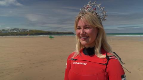 Miss England Milla Magee wages war on body stereotypes - BBC News