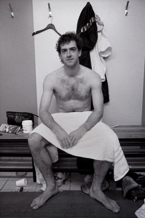 Sean Bean pictured in previously unseen Sheffield United fan photos ...