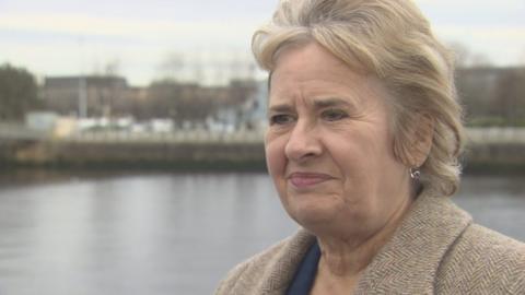 Beavers to become protected species in Scotland - BBC News