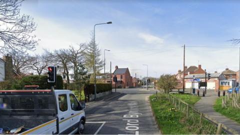 Roundabout created to ease Seaham crossroads congestion - BBC News