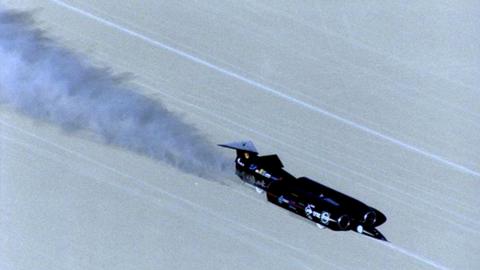 Plan to revive Bloodhound UK land speed race car - BBC News