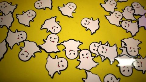 Children could get online grooming 'alerts' - NSPCC - BBC News