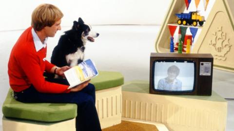 Blue Peter pets: Dogs, horses, and, of course, tortoises - BBC Newsround