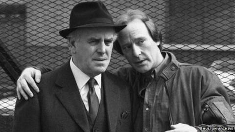George Cole's Arthur Daley remembered with favourite lines - BBC News