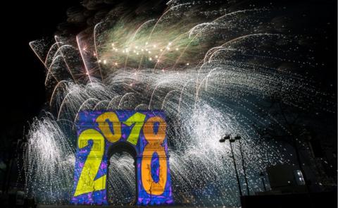 In pictures: The world celebrates 2018's arrival - BBC News