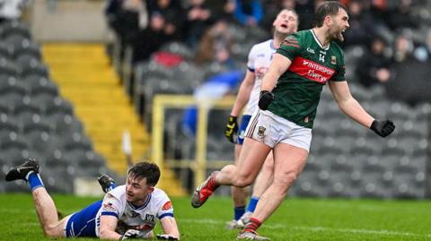 GAA National Leagues: Donegal defeat Armagh on a busy day of football ...