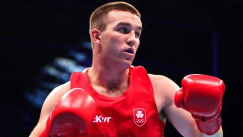 Paris 2024: Who are the 10 Irish boxers going for Olympic gold? - BBC Sport