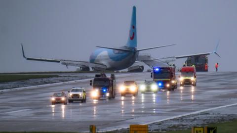 Plane left Leeds Bradford runway due to failed bearing - BBC News