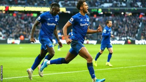 Dominic Calvert-Lewin: Ancelotti backs striker for England - BBC Sport