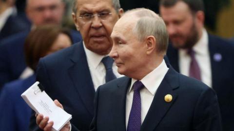 Ruushka oo wasiirada arimaha dibadda Afrika la kulmaya - BBC News Somali