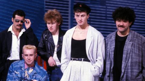 Frankie Goes to Hollywood story to hit big screen after reunion - BBC News