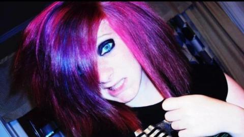 Emos and scenes relive their teenage years in the noughties - BBC News