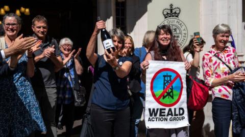 Sarah Finch wins global award for landmark Horse Hill climate case ...