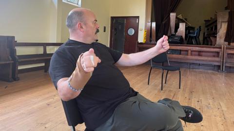 David Ervine: Actor Paul Garrett on becoming the politician - BBC News