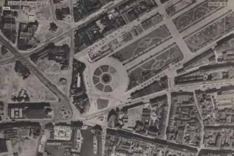 The Hull bomb sites hiding in plain view - BBC News