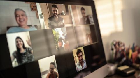 UK's internet use surges to new highs during lockdown - BBC News