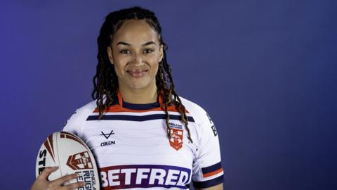 England v Wales: Amelia Brown in line to make international debut - BBC ...
