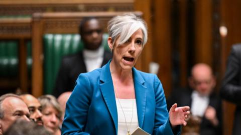 Government rejects 'buy British' campaign to combat Trump tariffs - BBC ...