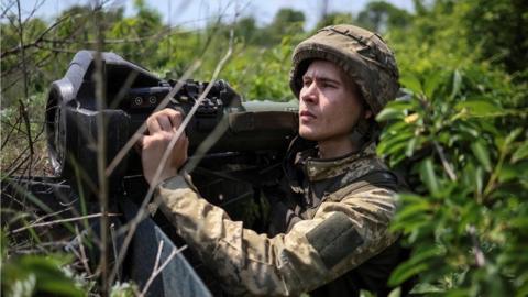 Vita vya Ukraine: Urusi yadai kufanikiwa kushambulia vikosi vya Ukraine ...