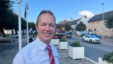 Cullompton could get a new bypass and a railway station - BBC News