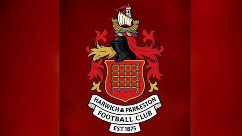 150-year-old Harwich & Parkeston FC updates its club crest - BBC News