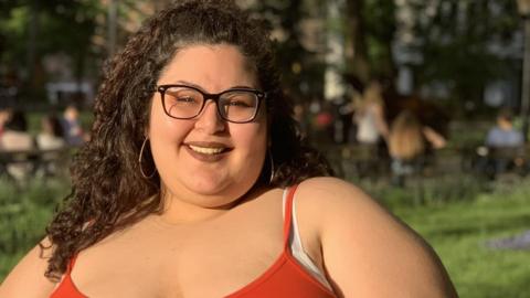 Does fat shaming help people lose weight? - BBC News