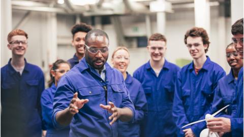 10 charts on what happens after GCSEs - BBC News