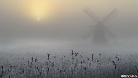 "I tried to catch the fog...but I mist!" - Fog 101 - BBC Weather