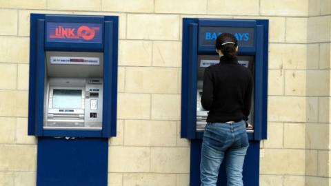 Barclays apologises for cash machine and debit card faults - BBC News