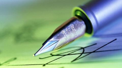 How fake data could lead to failed crops and other woes - BBC News