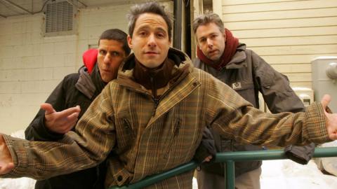 Founding member of Beastie Boys, John Berry, dies aged 52 - BBC News