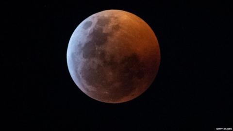 Super blood moon: What is it and how can you see it? - BBC Newsround