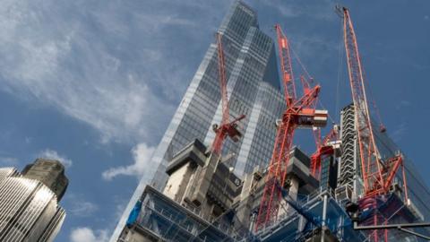 The big problem of building waste and how to tackle it - BBC News