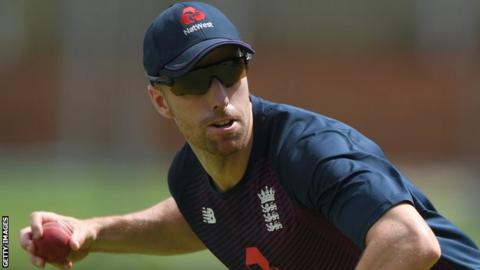 South Africa v England: Jack Leach to return home with illness - BBC Sport