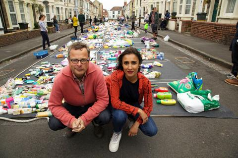 A call to arms to fight the 'war on plastic' - BBC News
