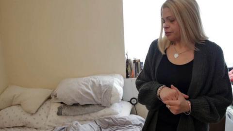 The families living in modern day slums - BBC News