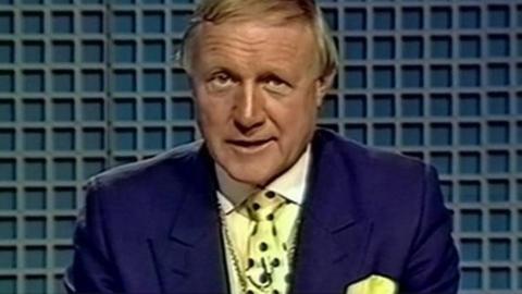 Stuart Hall: Victim and colleagues recall presenter's sexual behaviour ...