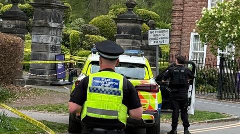 Two women seriously hurt in attack involving crossbow in Leeds - BBC News