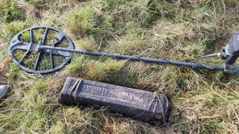 Rare Roman lead ingots found by metal detectorists in Ceredigion - BBC News