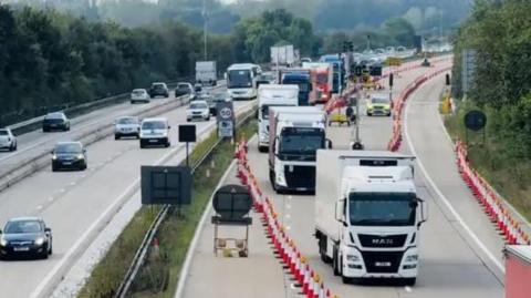 M20 reopens after removal of Operation Brock contraflow - BBC News