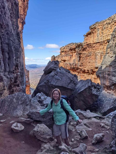 'Inside-out, headless wonder' fossil discovered - BBC News